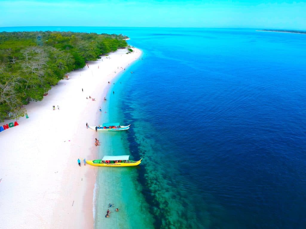 Islands in the Philippines - Discover the Enchanting Philippines